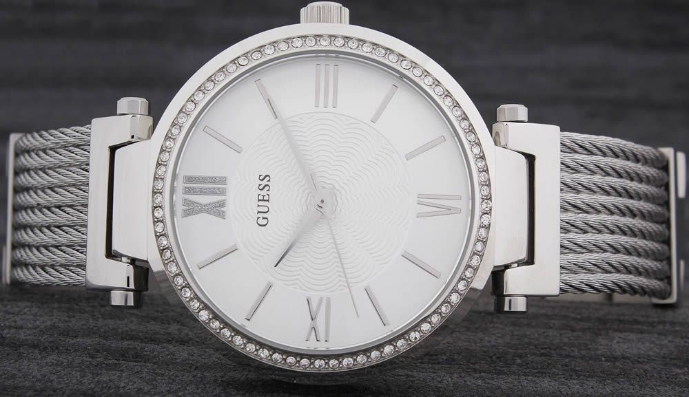 Часы Guess W0638L1 — купить наручные часы в интернет-магазине ...